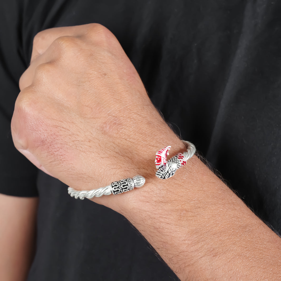 Buy Silver Kada: New Chandi Ka Kada Designs for Men & Women – Khushbu ...