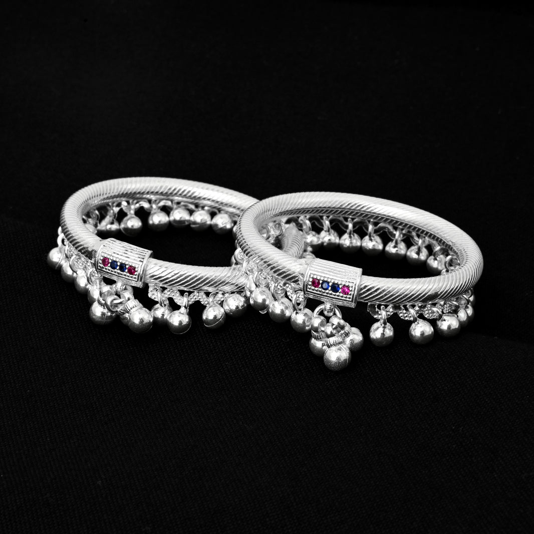 Buy Silver Kada: New Chandi Ka Kada Designs for Men & Women – Khushbu ...