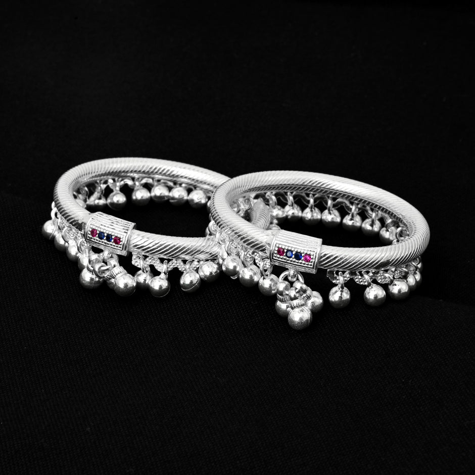 Buy Silver Kada: New Chandi Ka Kada Designs for Men & Women – Khushbu ...