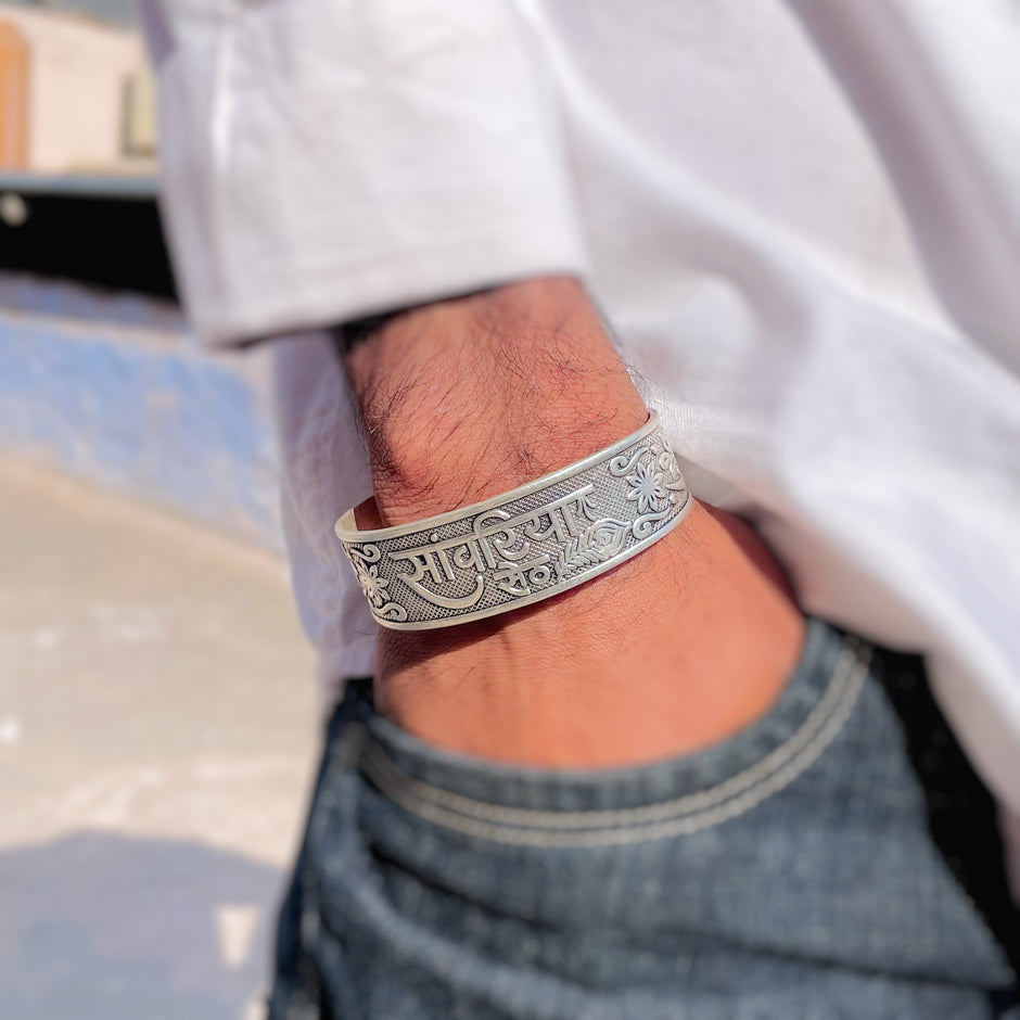 Buy Silver Kada: New Chandi Ka Kada Designs for Men & Women – Khushbu ...